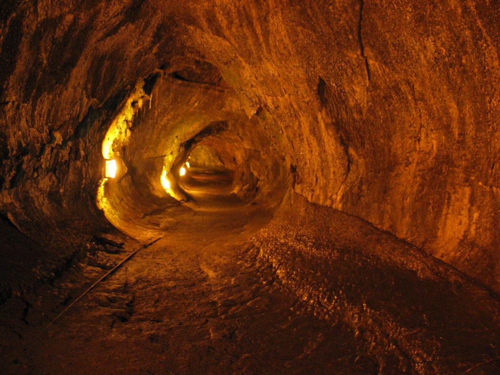 Find the Best Lava Tubes in Hawaii | Hawaii Aloha Travel