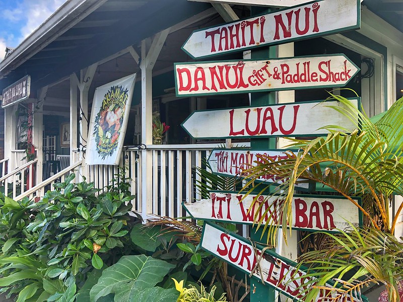 Your Kauai Luau Guide | Hawaii Aloha Travel